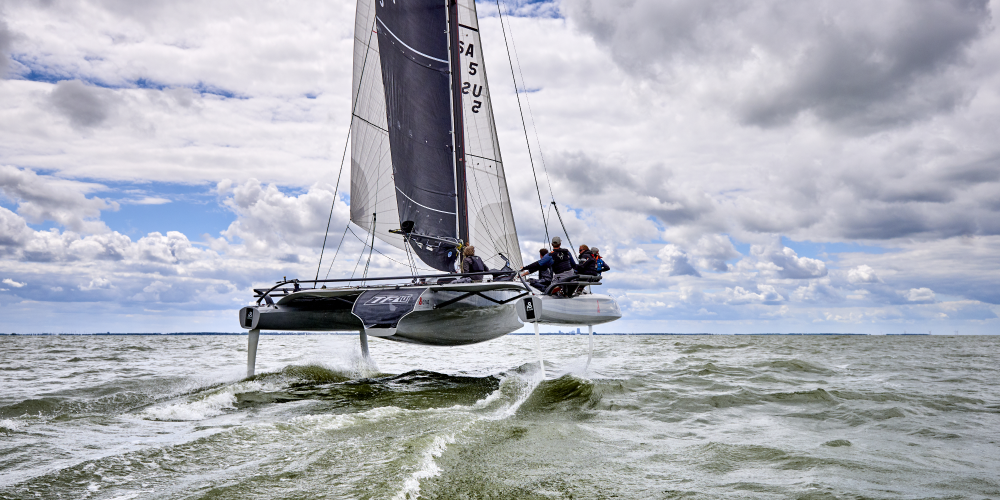 TF10 Foiling Trimaran - Foiling Multihulls | DNA Performance Sailing