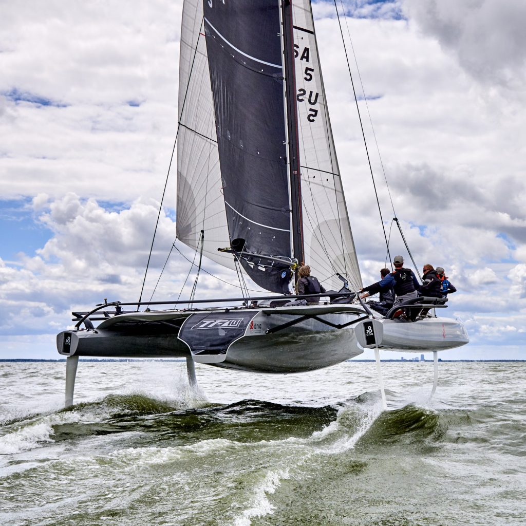 News |SPECIAL BLOG | 10 facts about the TF10 foiling trimaran